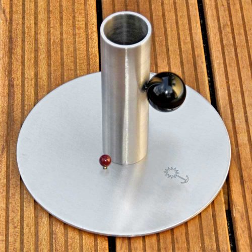 Parasol bases made of stainless steel for medium sized parasols